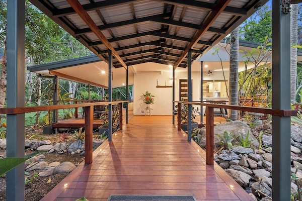 Cockatoo Cottage Cosy Creek Retreat Near Theme Parks And Mount Tamborine - Gold Coast
