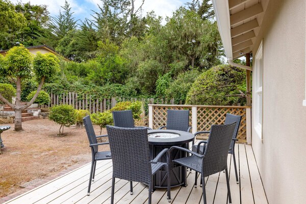 Pebble Beach Forest Getaway - Monterey, CA