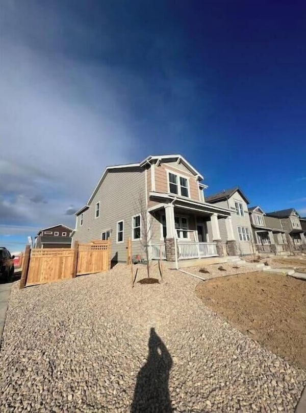 Luxury Retreat Near Den Airport! - Brighton, CO