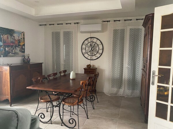 Ground Floor Of Villa Near Ramparts - Avignon