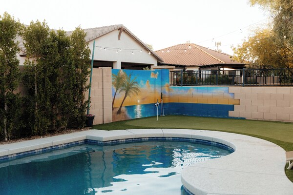 Desert Haven W/ Pool, Spa, And Putting Green - Queen Creek, AZ