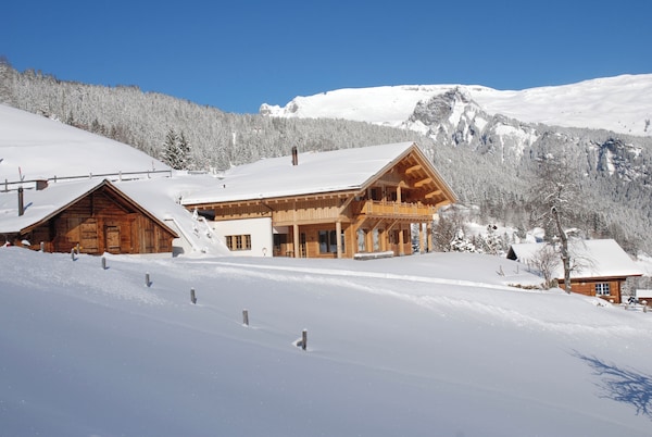 Luxuary Chalet At The Bottom Of The Eiger In Grindelwald With Amazing Views ! - Meiringen