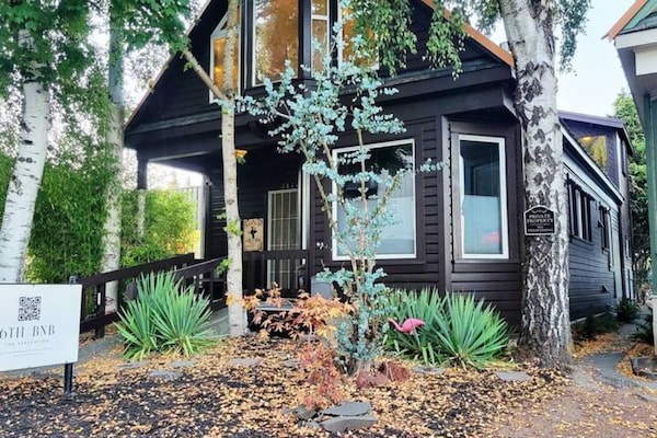 6th Ave District Studio Quiet + Prkng - Gig Harbor, WA