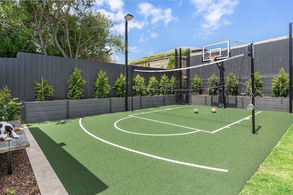 Canterbury Coastal Family Escape - Portsea
