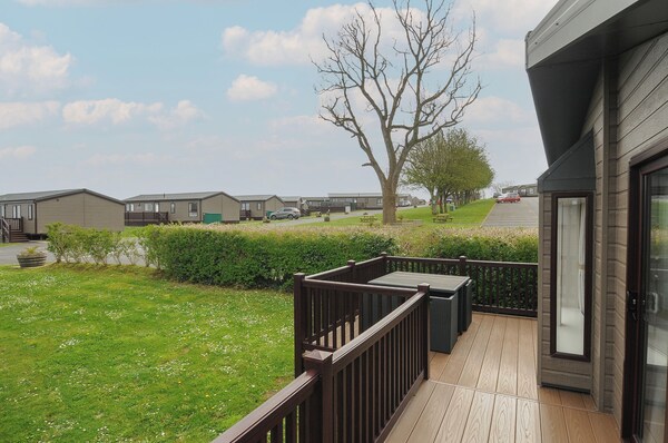 Lodge 73 At Riviera Bay Coastal Retreat, Pet Friendly In Brixham - Devon