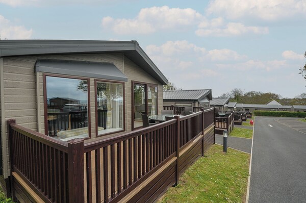 Lodge 68 At Riviera Bay Coastal Retreat, Family Friendly In Brixham - Brixham