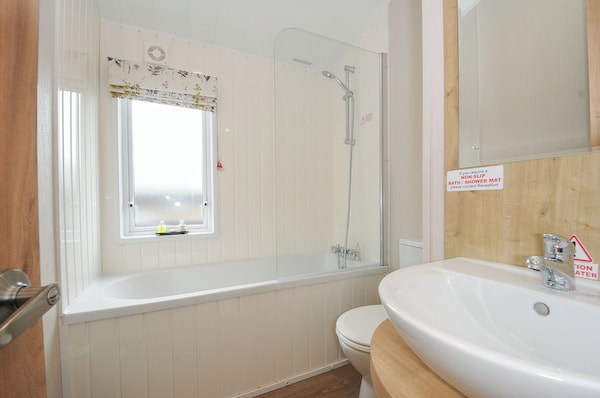 Lodge 69 At Riviera Bay Coastal Retreat, Family Friendly In Brixham - Brixham