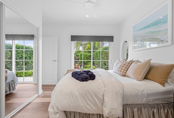 Guest House In Toowoon Bay - Central Coast