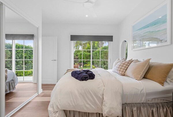 Guest House In Toowoon Bay - Central Coast