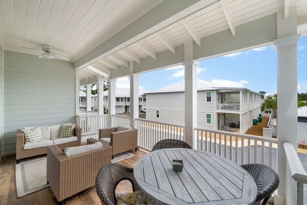 30a Townhomes C103 - Golf Cart, 4 Bikes Incl, Beach, Pool, Sleeps 13, Free Golf - Seaside