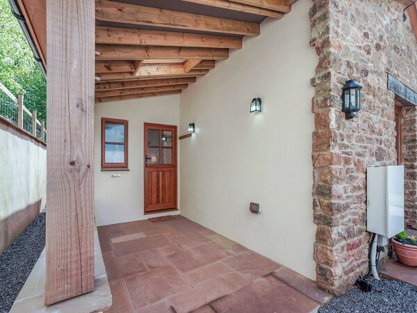 1 Bedroom Accommodation In Earlswood, Near Chepstow - Chepstow
