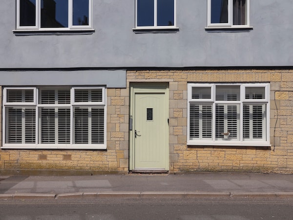 16 Church Street, Pet Friendly, Country Holiday Cottage In Lyme Regis - Lyme Regis