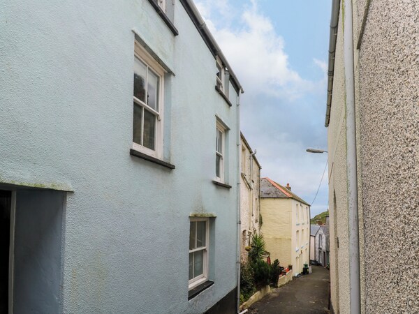 Winterbrook Cottage, Pet Friendly In Mevagissey - Tregony