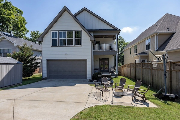 Walk To Stadium & Downtown/king Beds/porches/cardio Equip - Hendersonville, TN