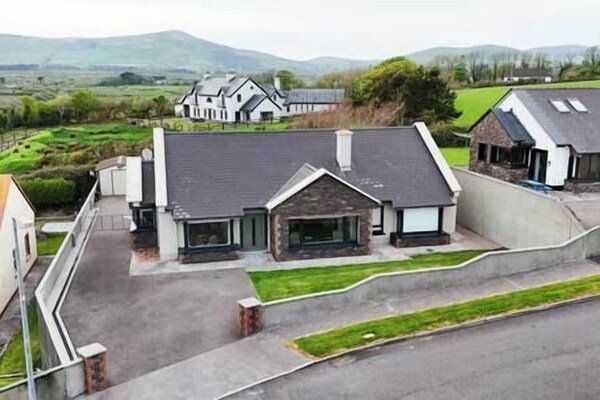Dúinín 2 Radharc Na Mara - Dingle