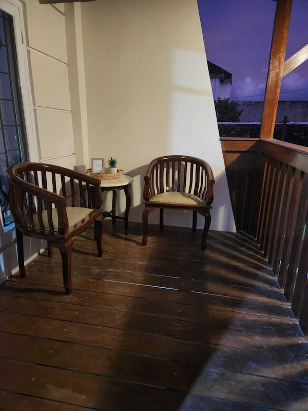 Homey Cozy Friendly Family-sized House - Yogyakarta