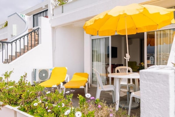 Walk To The Beach: Seaside Haven In Praia Da Oura! Pool, Free Parking! - Albufeira