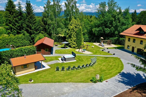 Vacation Home For 40 Guests With 625m² In Sankt Oswald-riedlhütte (264618) - Grafenau