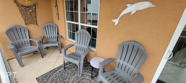 ''10'' Location - First Floor - 2 Patios - Pool - Isla Blanca Beach, TX