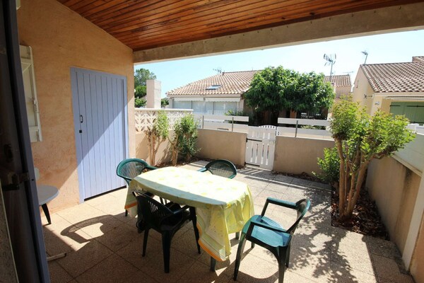 Maison De Vacances Dans Résidence Marines Avec Piscine Commune, 4 Ou 6 Couchages, 250 M De La... - Portiragnes
