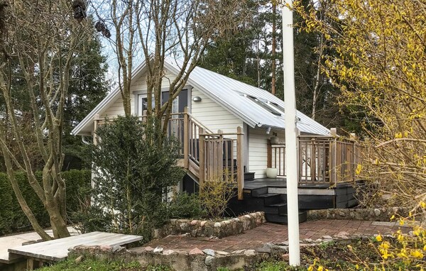 Preciosa Casa En åKersberga Con Cocina - Vaxholm