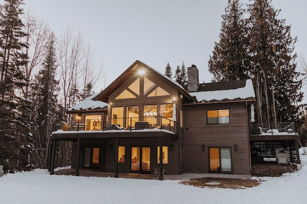 Back Forty Lodge W/ Spa, Fire Pit & Bbq - Montana