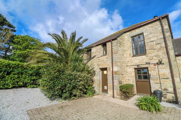 The Granary, Pet Friendly, Country Holiday Cottage In Rosudgeon - Porthleven