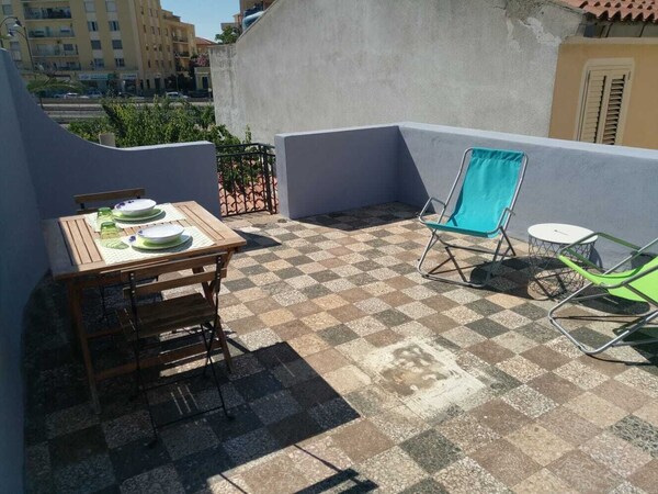 Casa Circe - One Bedroom Apartment, Sleeps 2 - Ólbia