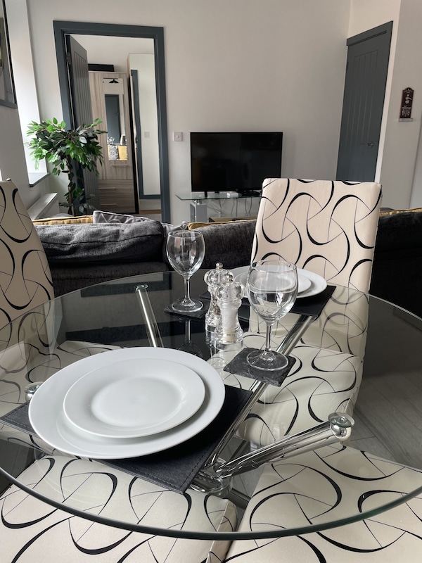 Central Northampton - 1 Bed Apartment - 北安普頓