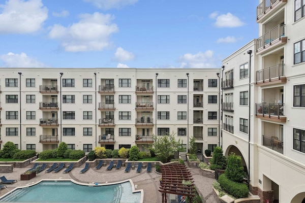 #128 - Kasa At Berkshire Village District Raleigh - Raleigh, NC