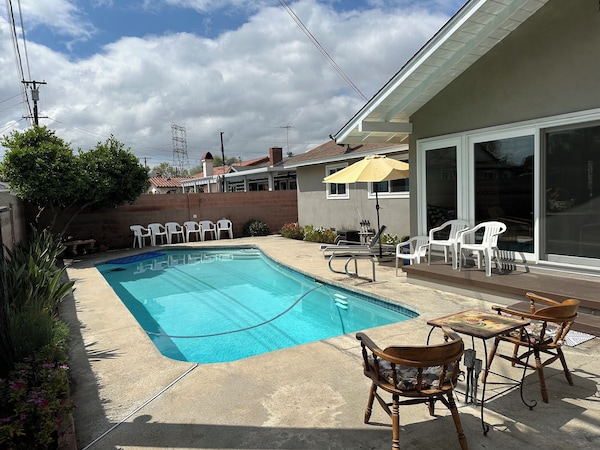 Suburban Getaway Close To Several Parks And Trails. - Norwalk, CA
