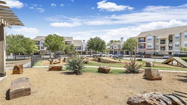 Landing At Ranch At Fossil Creek - 2 Bedrooms In North Fort Worth - North Richland Hills, TX