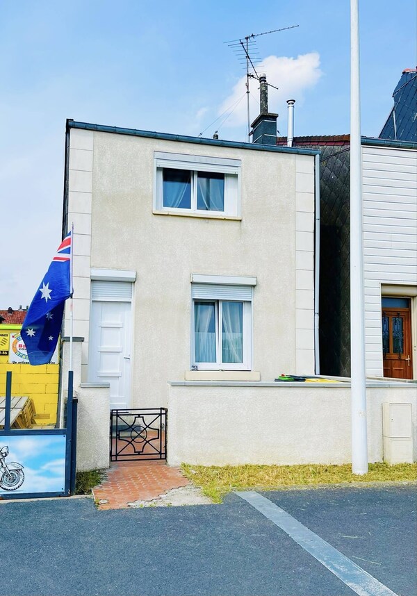 Gîte De Prestige Avec Balnéothérapie - Maubeuge