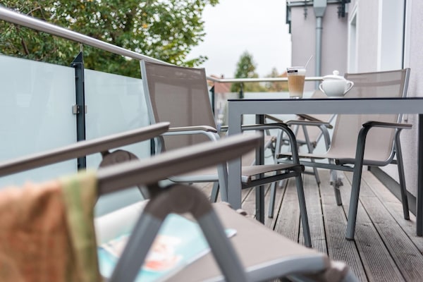 Hochwertig Und Maritim Eingerichtete Ferienwohnung - Zingst