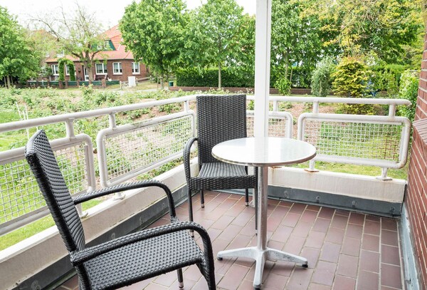 Schönes 3-zimmer-appartement Mit Balkon (West) In Zentraler Lage - Spiekeroog