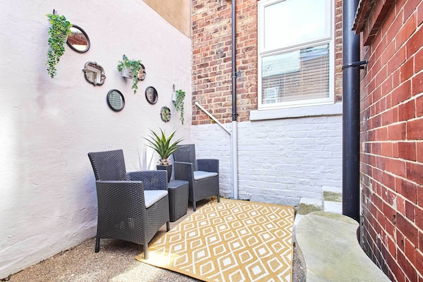 Host & Stay | Sunstar - Whitby