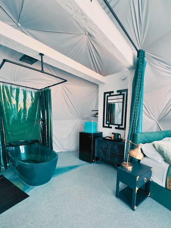Dome 6: Groovy Green Oasis - South Haven, MI