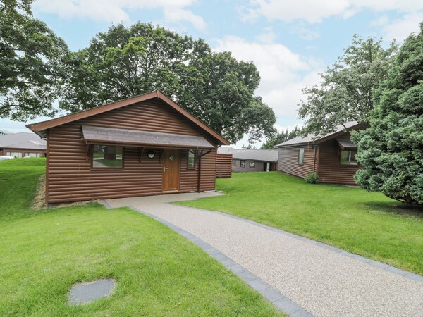 Luxury Lodge 69, Family Friendly, With Pool In Dyserth - North Wales