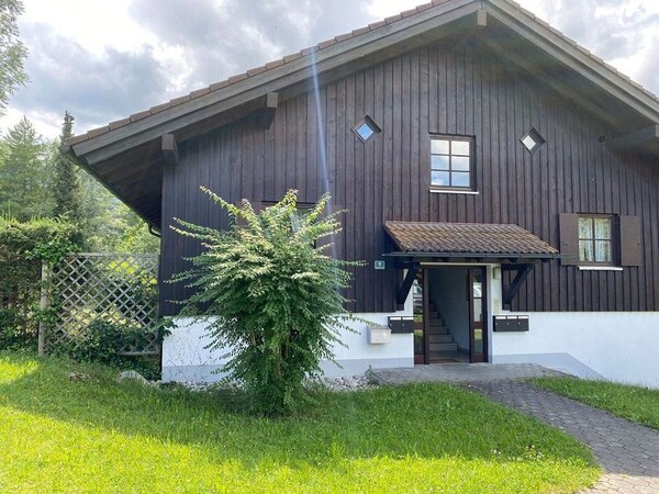 9-1 - Moderne Ferienwohnung Für 4 Personen Mit Terrasse - Ferienwohnungen Im - Nesselwang