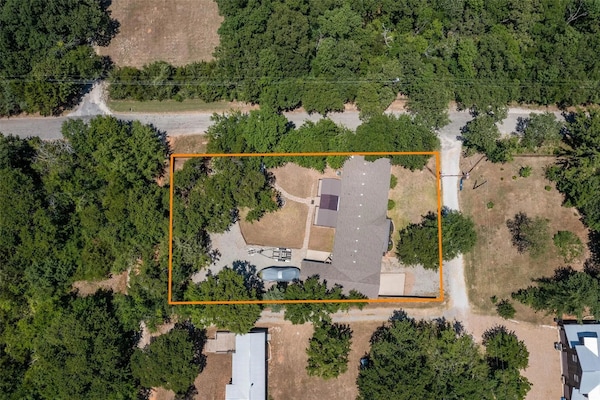 Secluded, Private Get Away. Short Walk To The Beach Down A Private Trail. - Texas