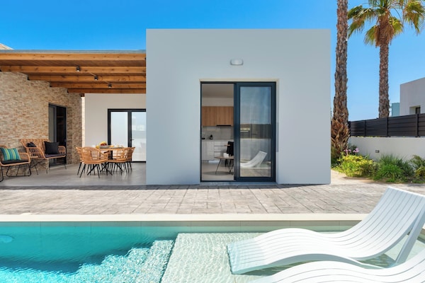 Salty Sun Luxury Villa 7 - Rhodes Airport (RHO)