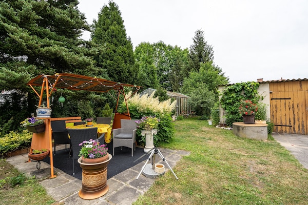Ferienwohnung Im Grünen" Mit Gemeinschaftsgarten - Bad Muskau