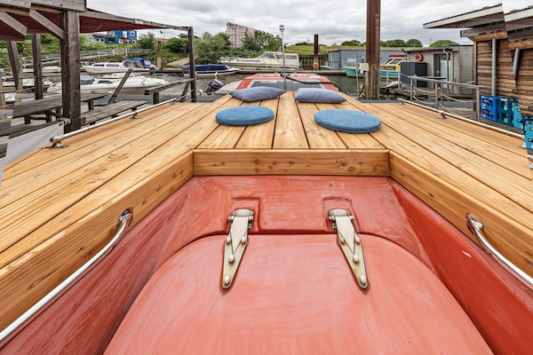 Boat 'Ausgebautes Freifallrettungsboot' With Wi-fi - Hamburg