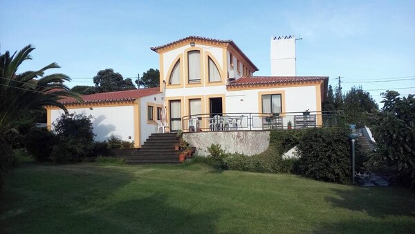 Homerez - Casa En Angra Do Heroísmo - Azores