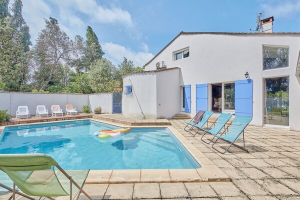 Mas Blanc Monfaucon - Grande Maison Avec Piscine - Dordogne