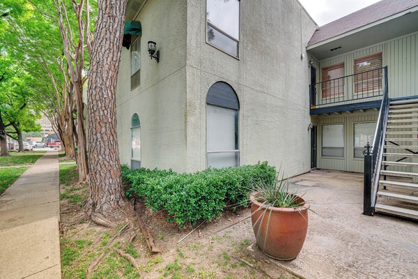 3 Mi To Dtwn Dallas: Condo W/ Walkable Location! - Highland Park, TX