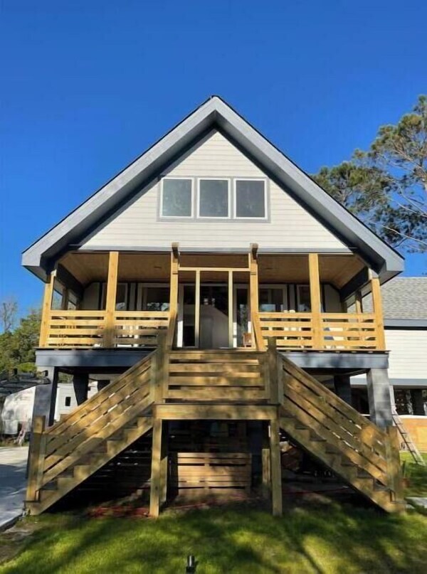 Loft On The Marsh - James Island, SC