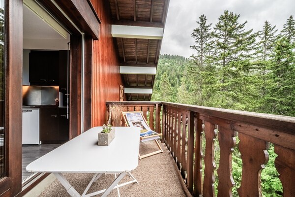 Appartement 'Fleury' Met Bergzicht En Balkon - Hirmentaz