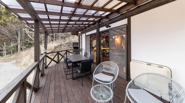 Used By 2 People A Villatype Rental Cottage Ro / Aso Kumamoto - Japan