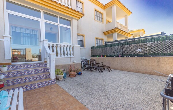 2 Bedroom Beautiful Home In Castalla - Ibi